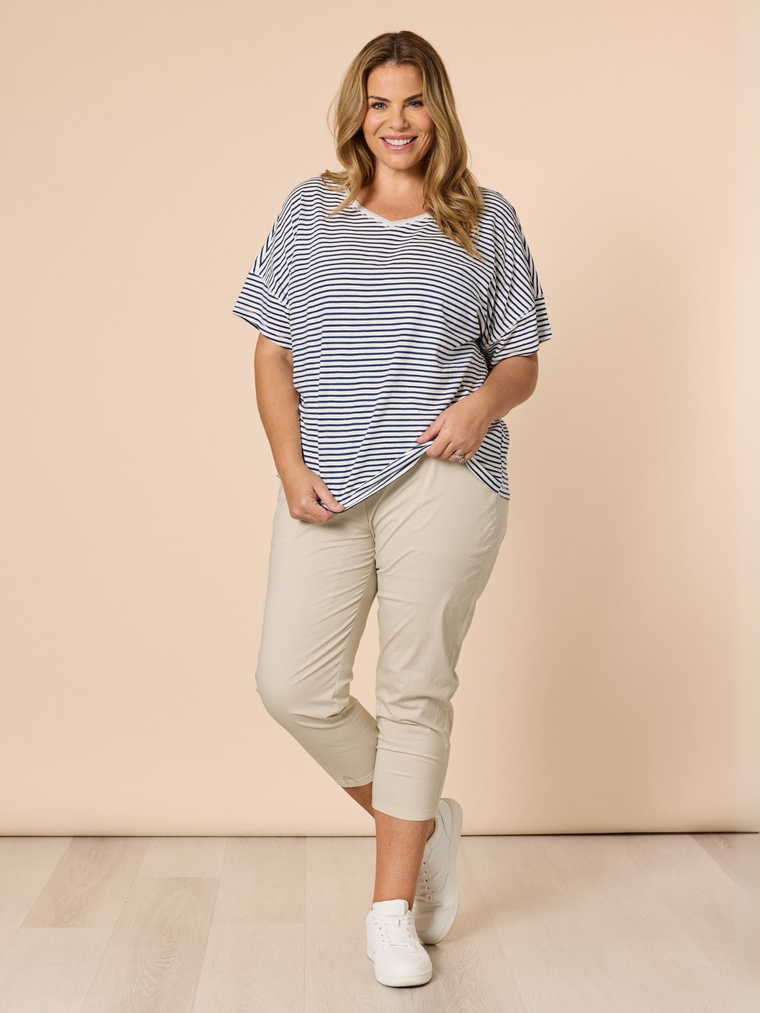 Santorini Cotton Capri Pant - Stone – RC & Co
